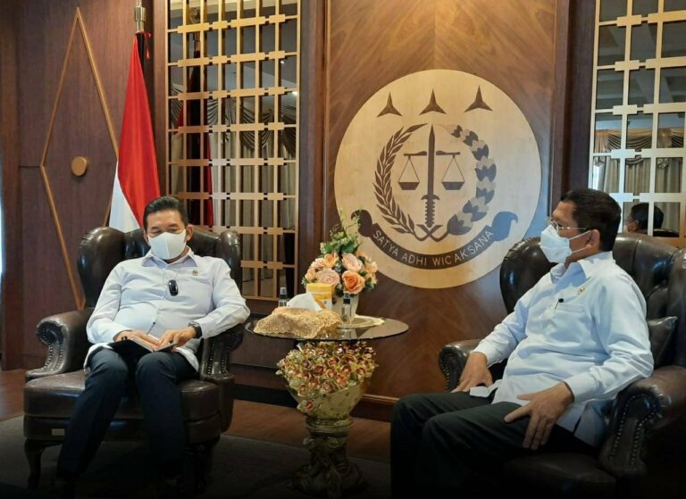 Pertemuan M. Mardiono dengan Jaksa Agung - Dewan Pertimbangan Presiden ...